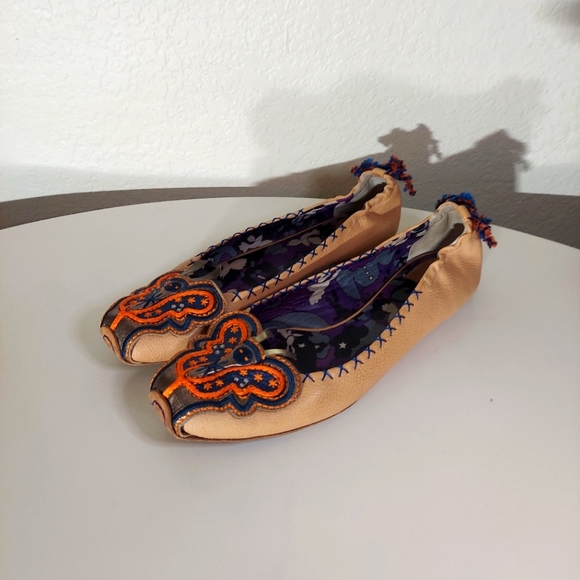 Anna Sui | Shoes | Anna Sui Tan Leather Butterfly Square Toe Flats ...